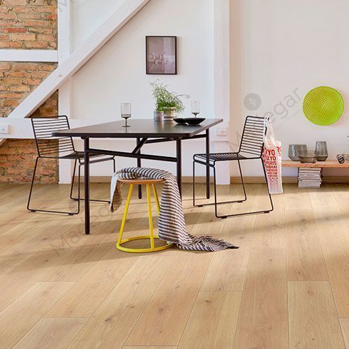 Tarima Laminada, Classic 1050-1730463-V4, Lamas 8mm AC4 32 en Roble ...